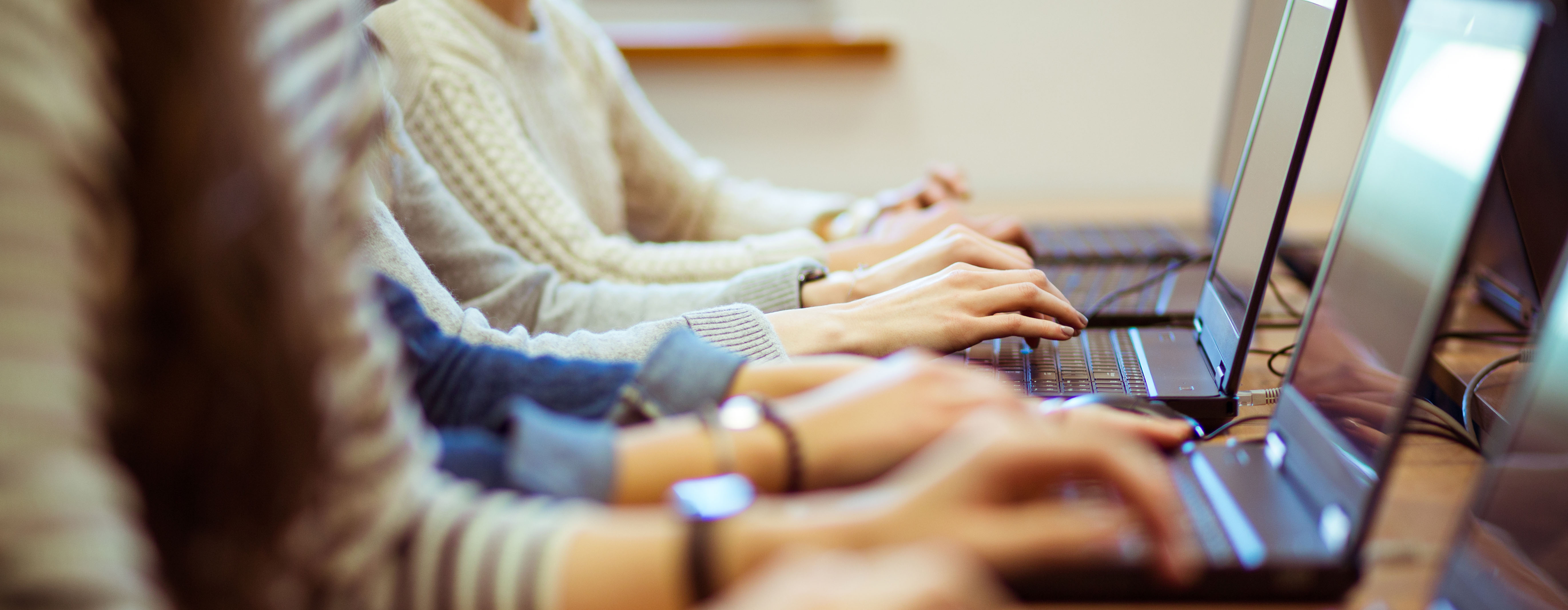 Microsoft Connects K–12 Classrooms with Computer Science Professionals ...