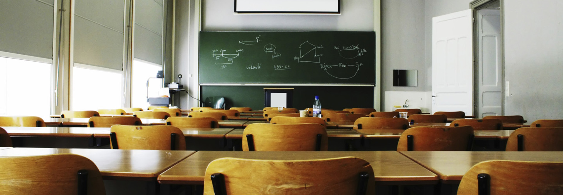 Flipped Learning Vs Flipped Classroom What s The Difference Flipped Learning Vs Flipped Classroom What s The Difference